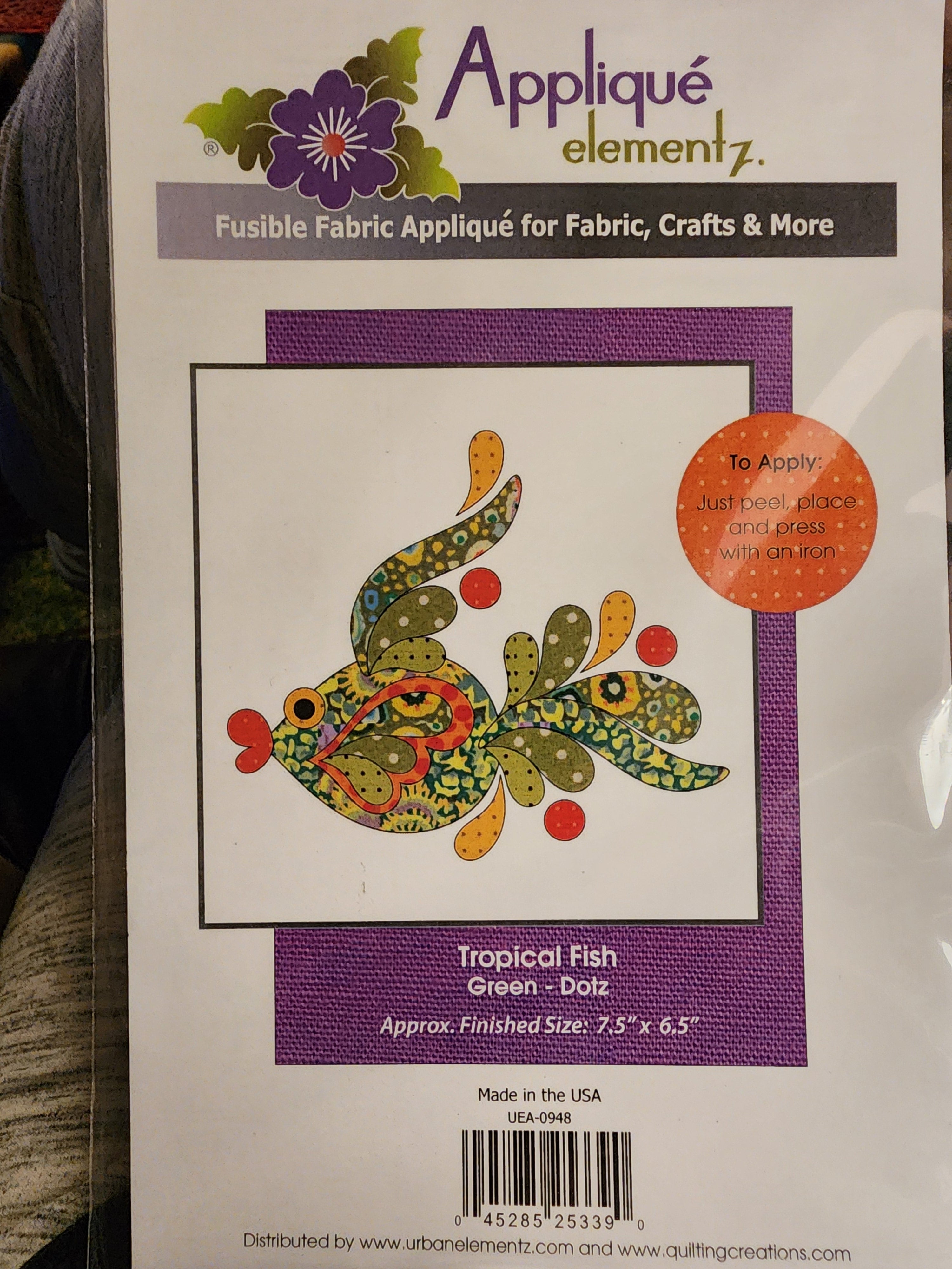 Applique Tropical Fish Green QCIUEA-0948 – Honey Creek Quilt Shop